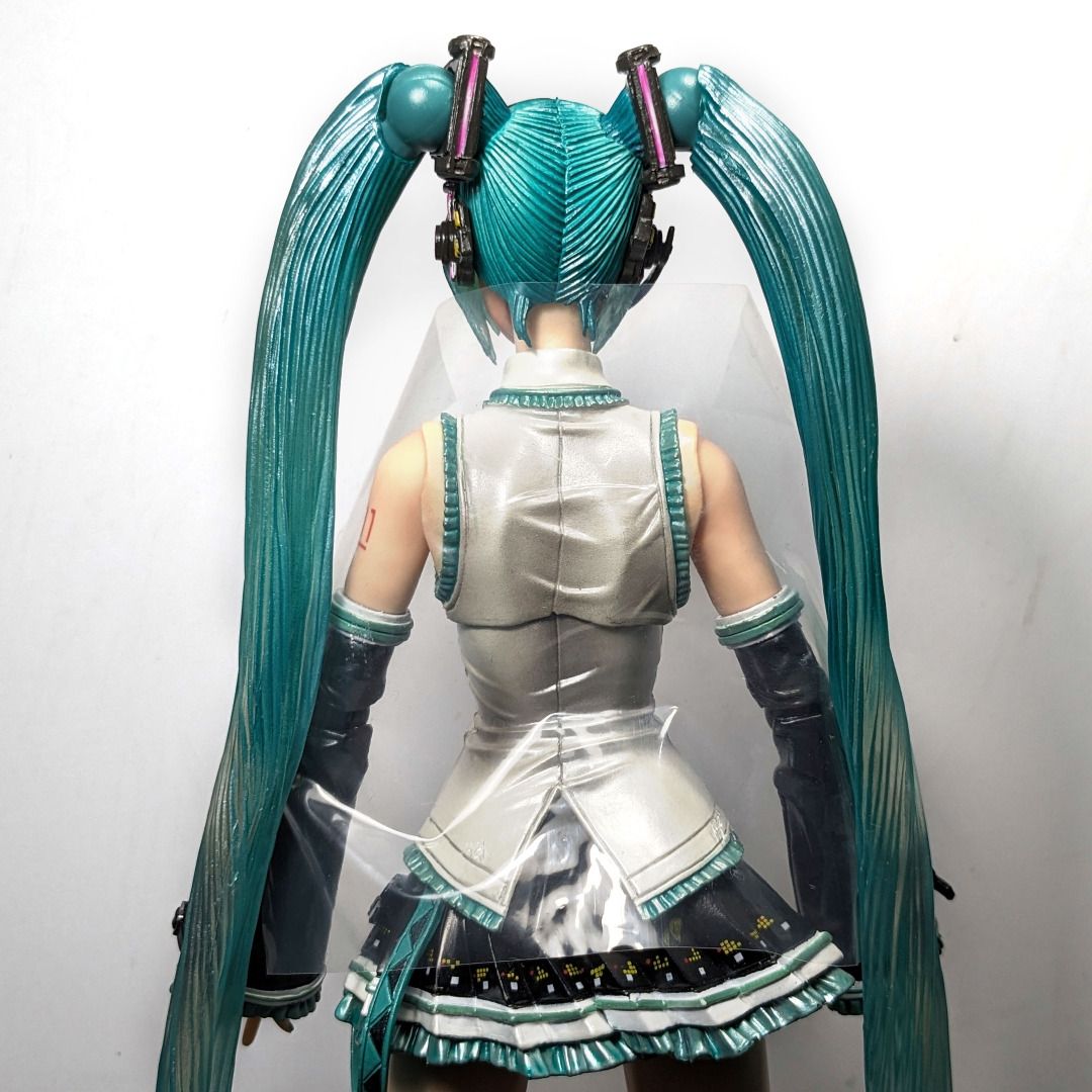 Hatsune Miku Variant Play Arts Kai Action Figure (Tetsuya Nomura ...