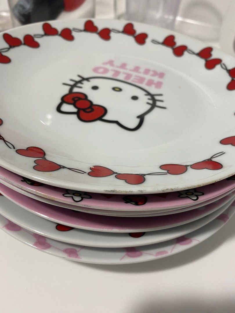 Hello Kitty Plate, Furniture & Home Living, Kitchenware & Tableware ...