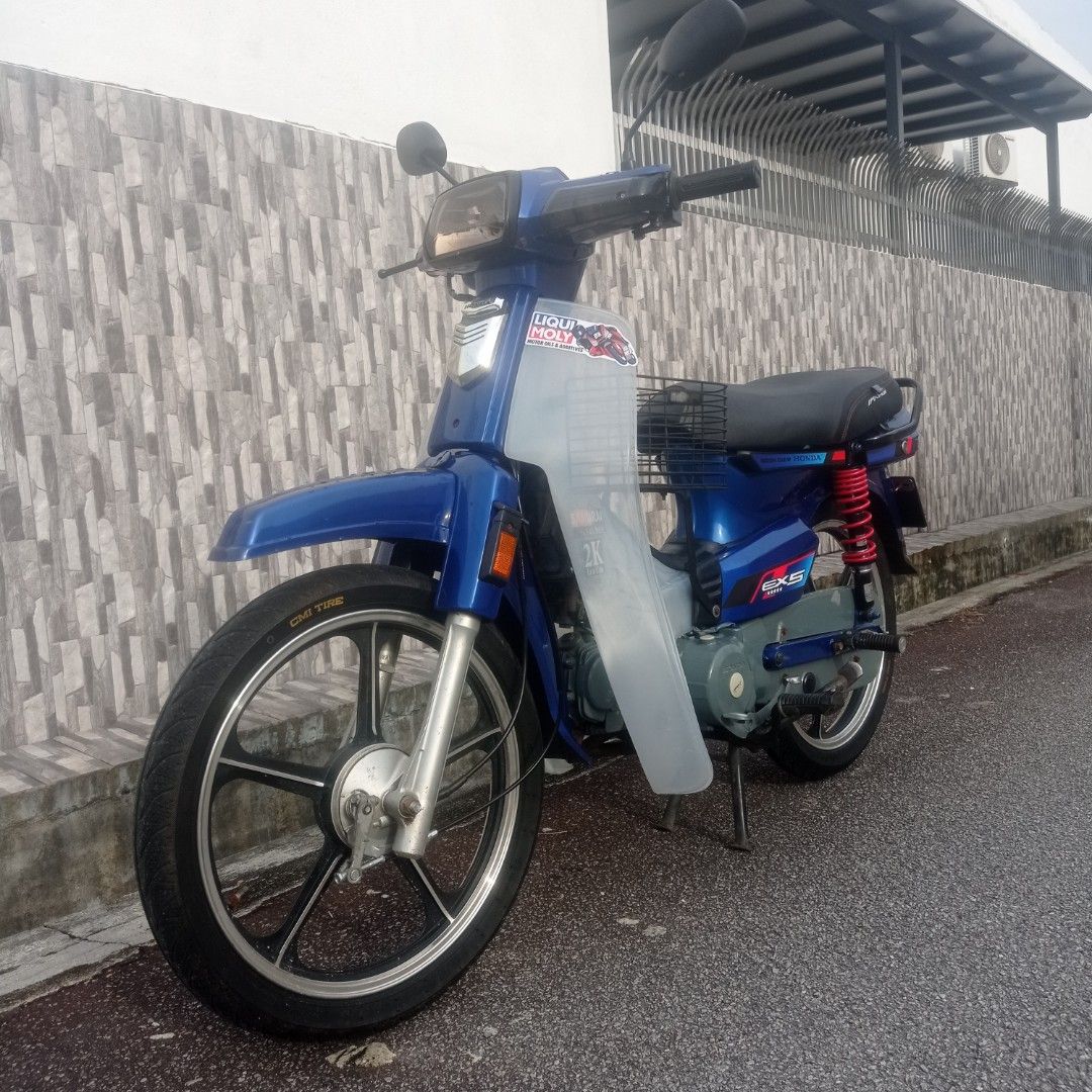 Honda ex5 dream, Motorbikes on Carousell