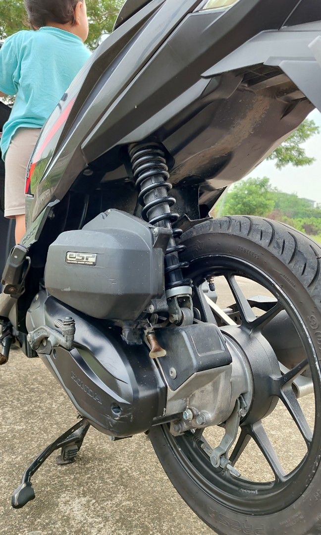 Honda Vario LED 2017 125Cc istimewa, Motor di Carousell