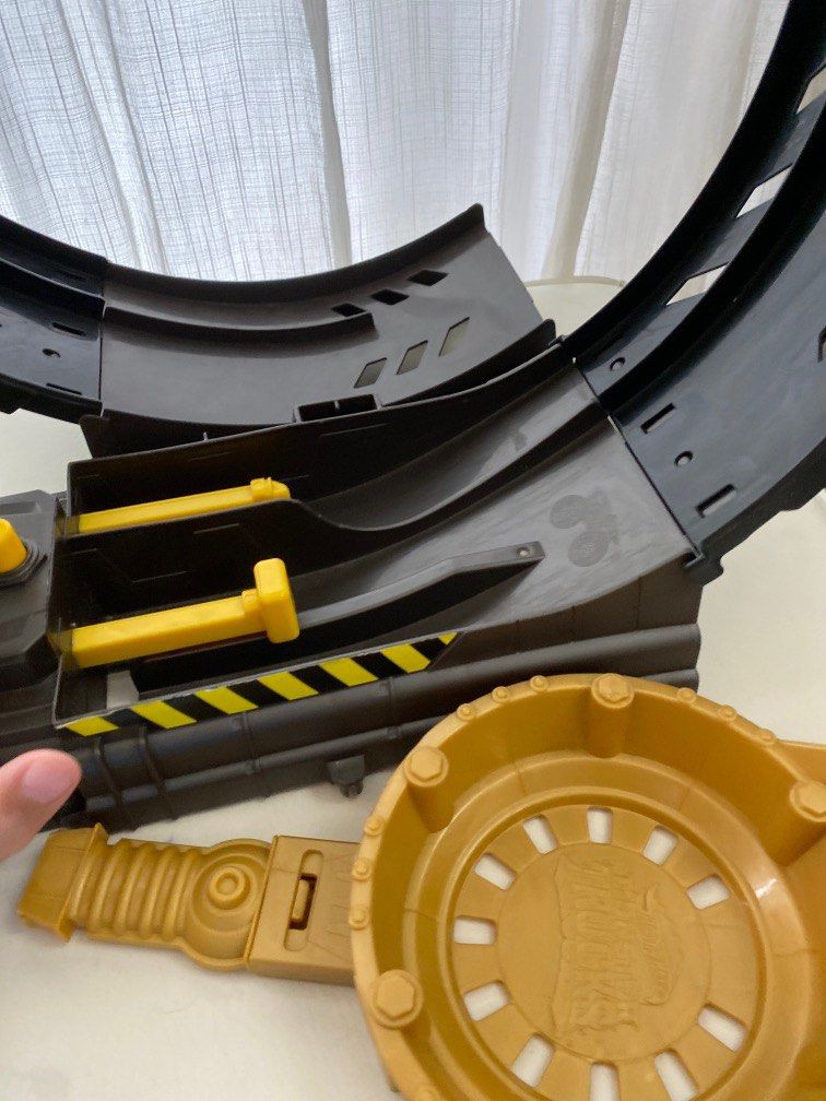 Hotwheels loop monster truck and car, Hobbies & Toys, Toys & Games on ...