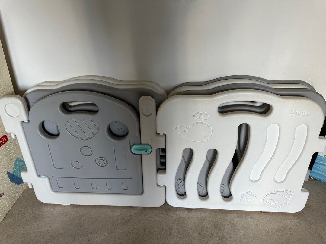 IFAM Playpen Panel - 8 pieces with door, Babies & Kids, Infant Playtime ...