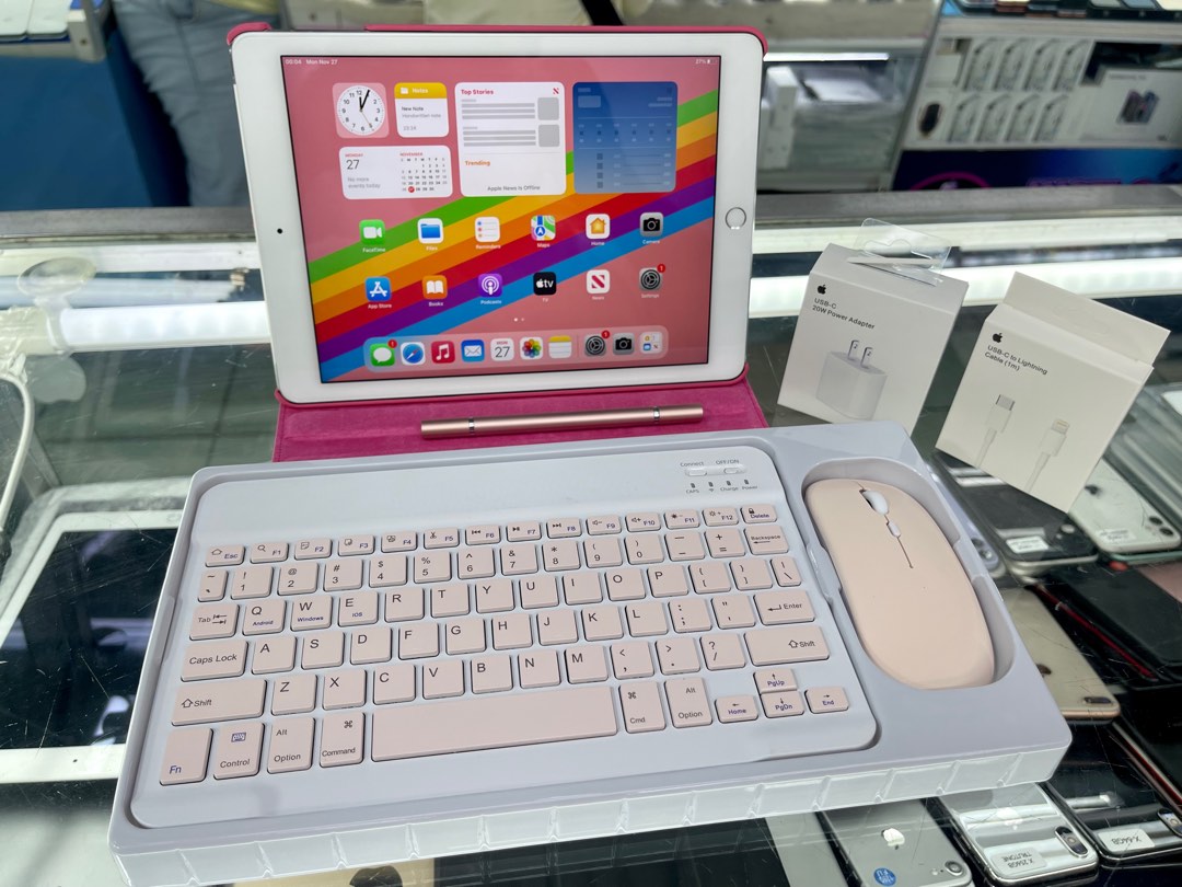 IPad Air Gb Wi Fi Cellular LTE Set Mobile Phones Gadgets Tablets IPad On Carousell