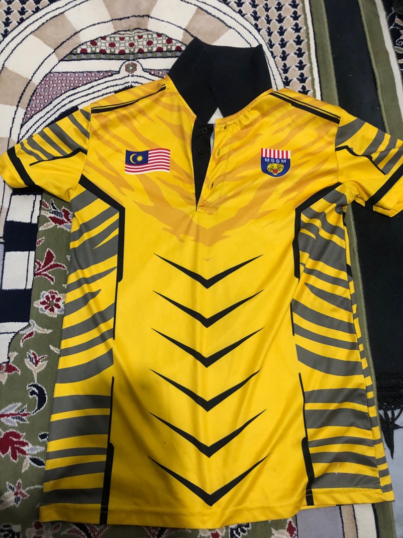 jersey mssm malaysia, Men's Fashion, Activewear on Carousell