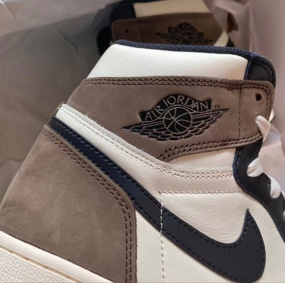 Jordan Air Jordan 1 Retro High Og"Dark Mocha, Men's Fashion, Footwear ...