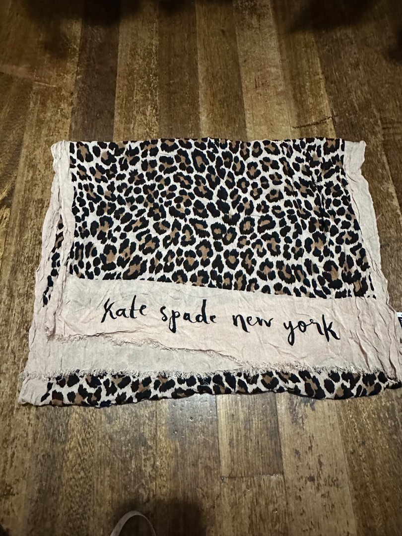 Kate Spade New York Leopard Print Scarf, Women's Fashion, Watches ...