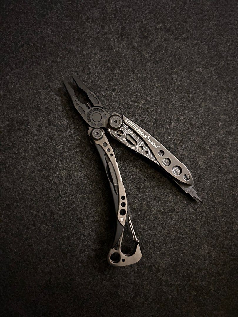 Leatherman Skeletool Topo, Furniture & Home Living, Home Improvement ...