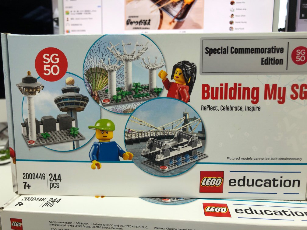 Lego 2000446 Building My SG, 興趣及遊戲, 玩具 & 遊戲類 - Carousell