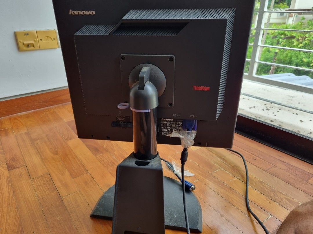 Lenovo Square monitor, Computers & Tech, Parts & Accessories, Monitor ...