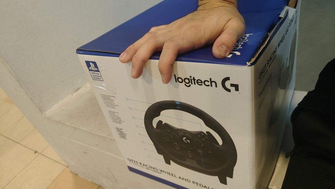 Logitech g923, Video Gaming, Gaming Accessories, Controllers on Carousell