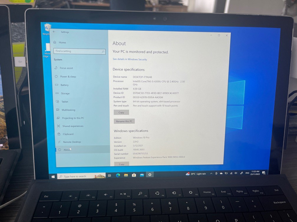 Microsoft Surface Pro 4 (1724) i5 6th Gen 4GB/128GB (Used), Mobile ...
