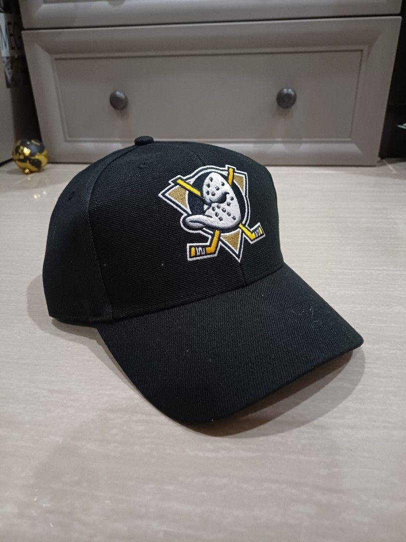 Mighty Ducks Snapback Cap, Men's Fashion, Watches & Accessories, Caps ...