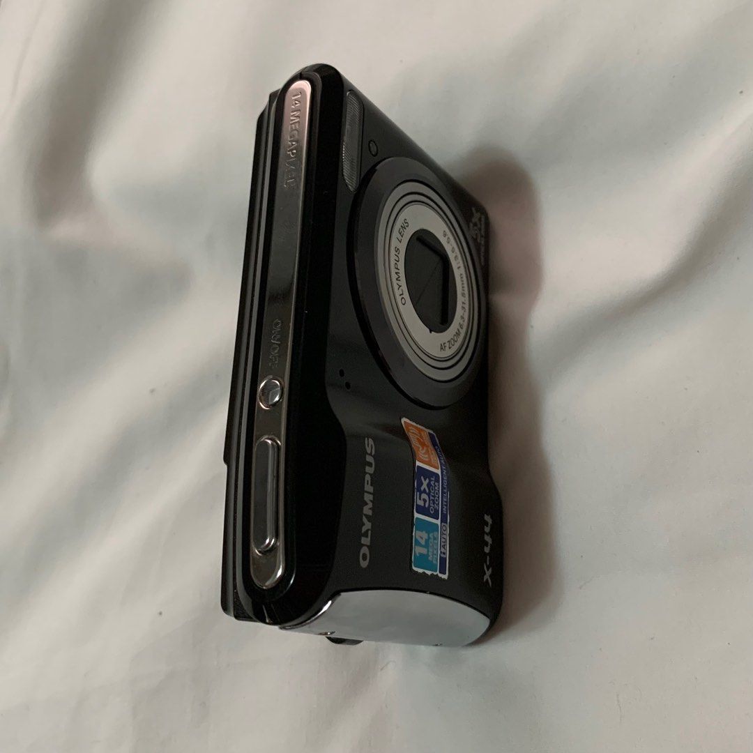 olympus x-44 digi cam, Photography, Cameras on Carousell