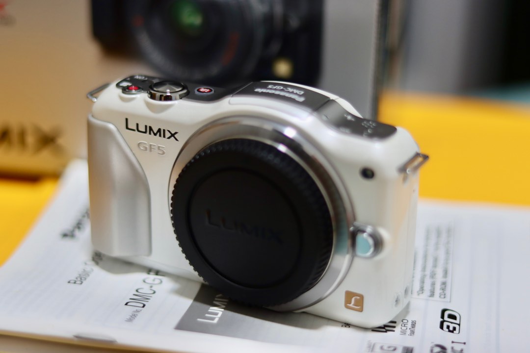 Panasonic lumix GF5 white camera body, Photography, Cameras on Carousell
