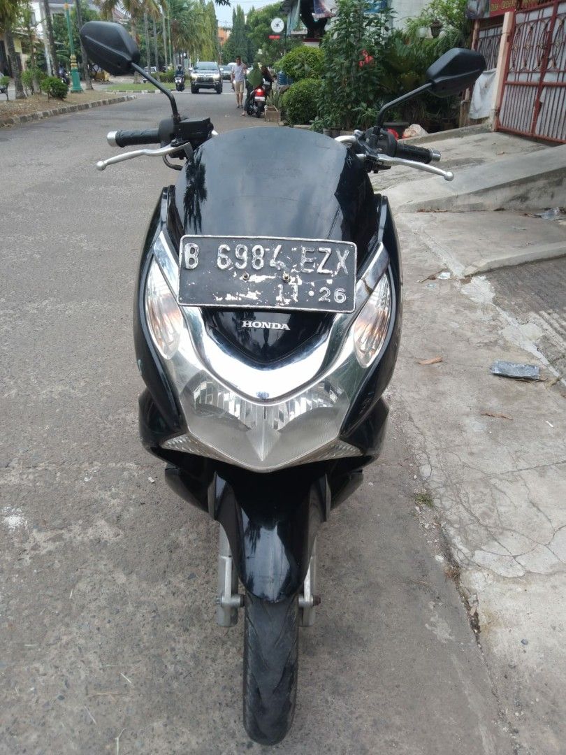 PCX build Thailand 150cc surat lengkap harga terjangkau, Motor di Carousell