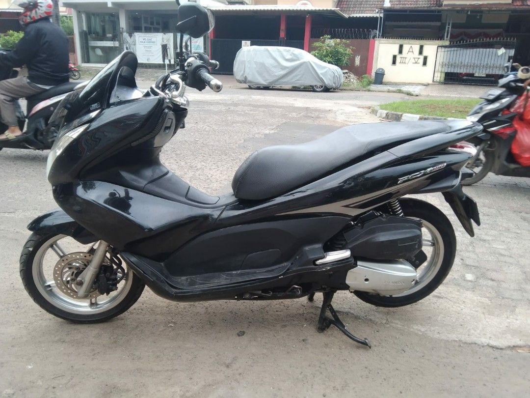 PCX build Thailand 150cc surat lengkap harga terjangkau, Motor di Carousell