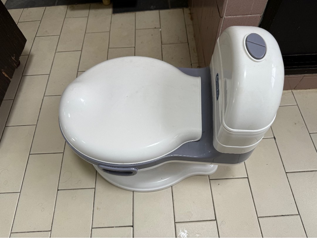 Potty (Mini Toilet), Babies & Kids, Bathing & Changing, Baby Toiletries ...