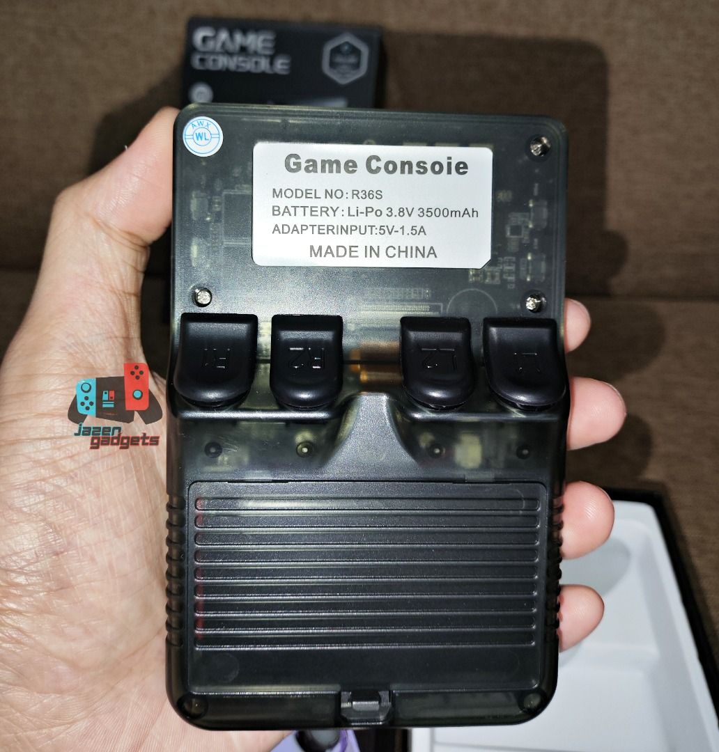 R36S Game Console, Video Gaming, Video Game Consoles, Others on Carousell