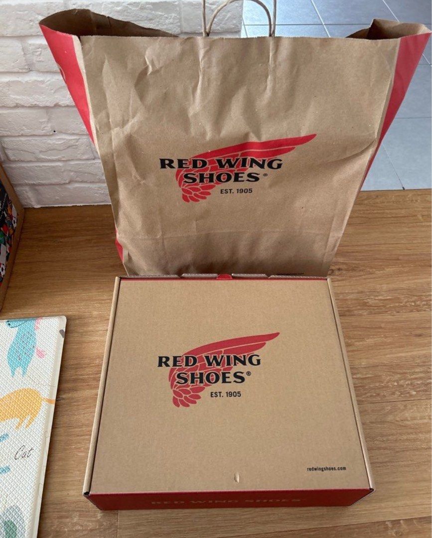 Red Wing 8130 black moc toe, Men's Fashion, Footwear, Boots on Carousell