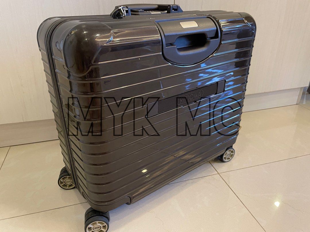 Rimowa Salsa Deluxe Hybrid Business Multiwheel 42L Spinner Luggage, Hobbies & Toys, Travel ...