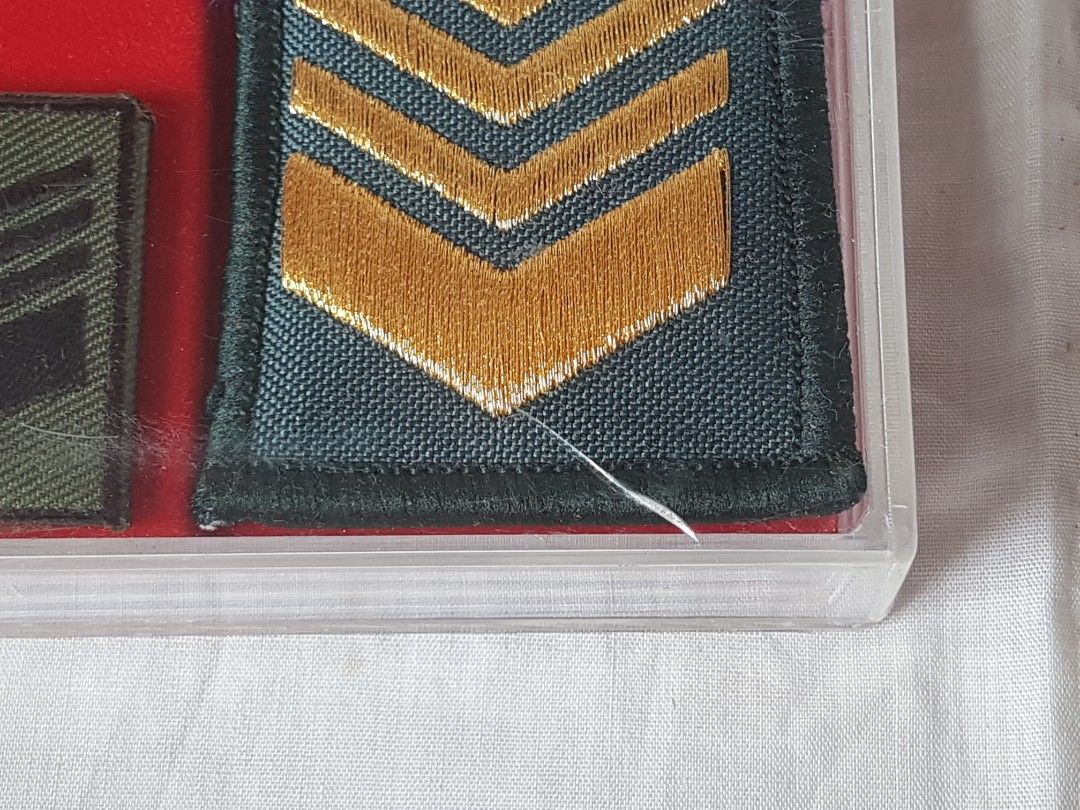ROC Republic Of China (Taiwan) Army Badge, Shoulder Rank & Patches ...