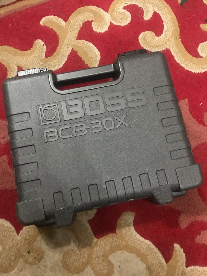 ROLAND BOSS BCB30x Pedal Effect Case, Hobbies & Toys, Music & Media ...
