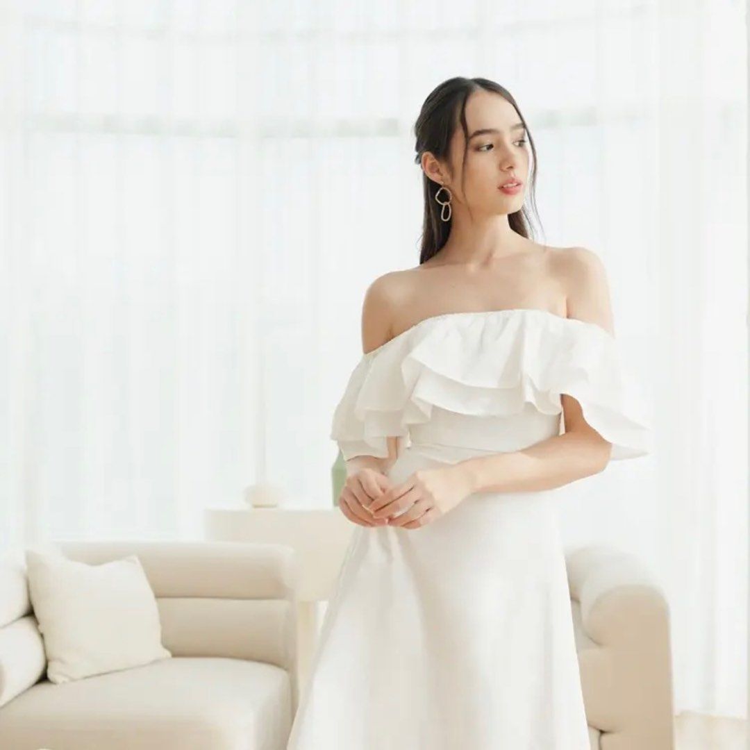 (RP: $36) The Thread Theory Waves Convertible Top - White, Women's ...