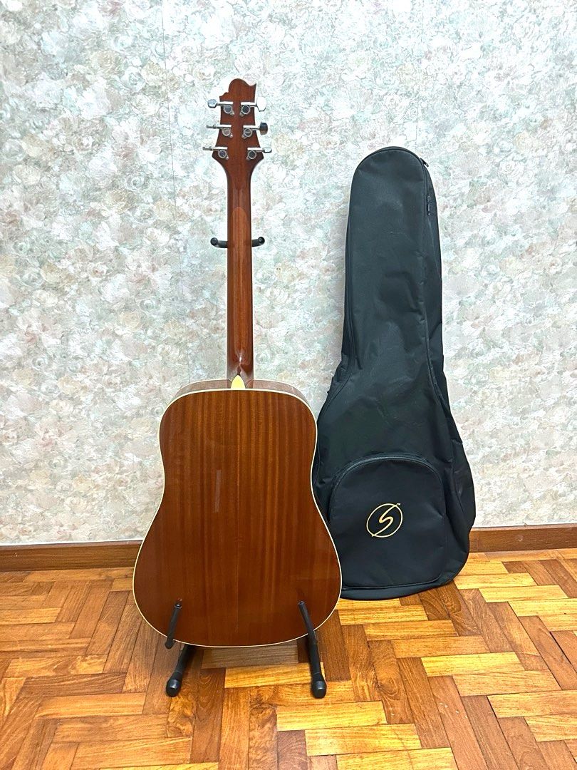 Samick Greg Bennett Acoustic Guitar, Hobbies & Toys, Music & Media ...