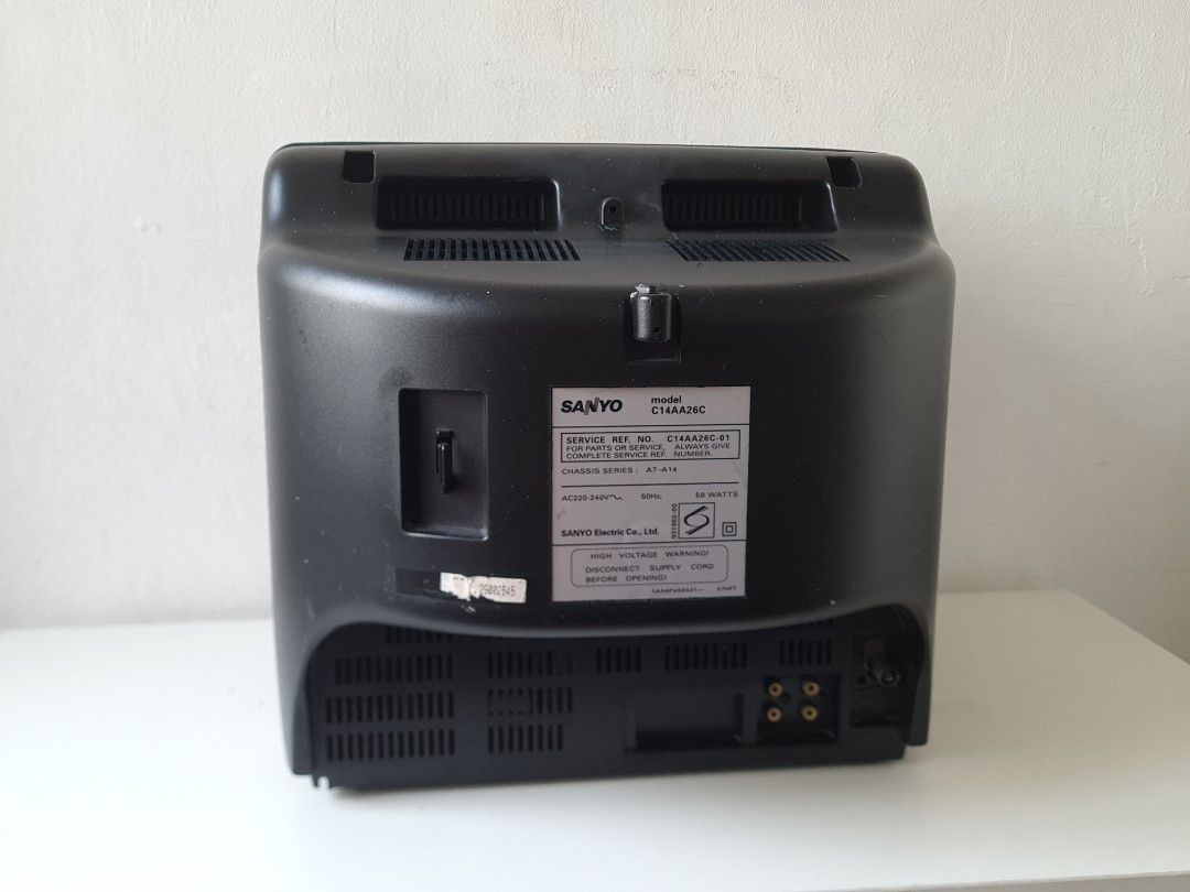 14" Sanyo C14AA26C CRT Colour TV, TV & Home Appliances, TV ...