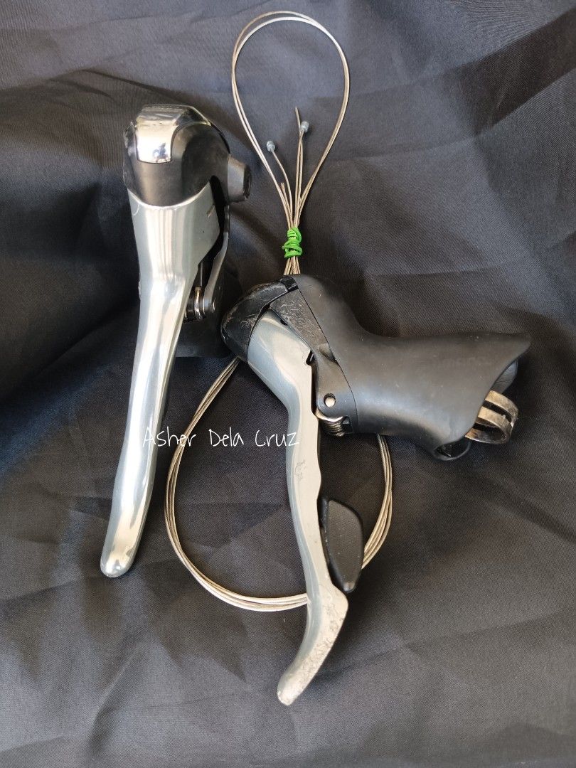 Shimano Tiagra STI 10 Speed w/FREE Wires, Sports Equipment, Bicycles ...