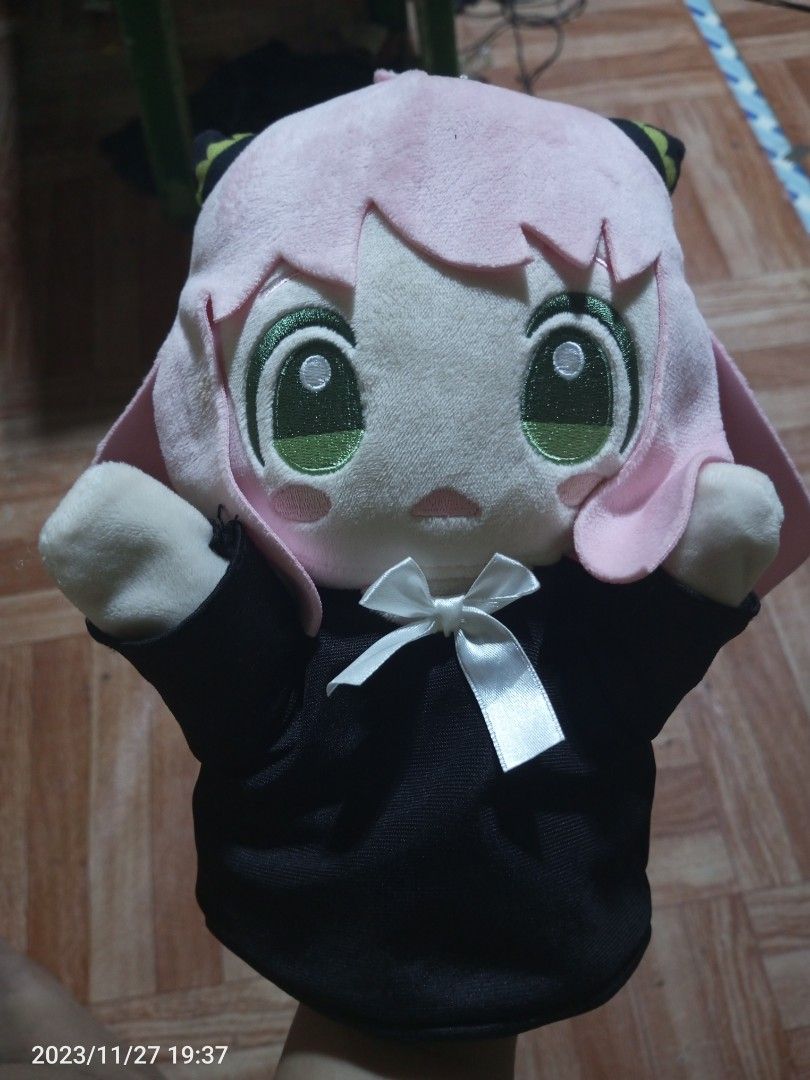 spy x family anya hand puppet plush, Hobbies & Toys, Toys & Games on ...