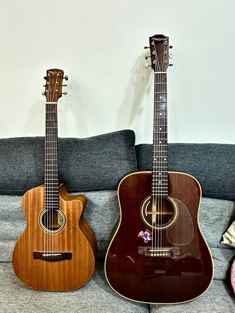 Timothy Junior Guitar with gig bag, Hobbies & Toys, Music & Media ...