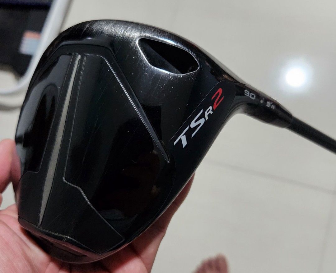 TITLEIST TSR2 - 9 degree, Sports Equipment, Sports & Games, Golf on Carousell