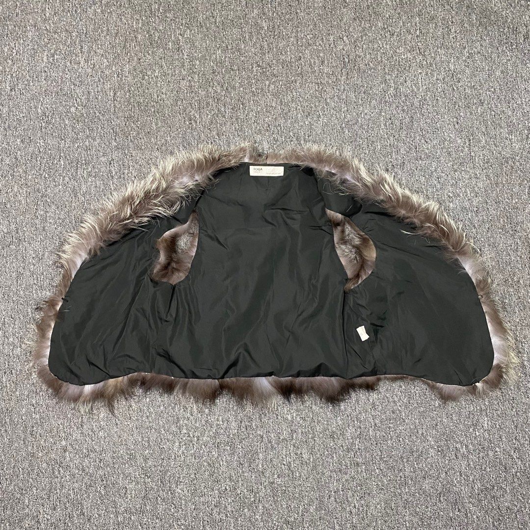 TOGA VIRILIS - TOGA ARCHIVES - Fur Vest, Women's Fashion, Coats ...