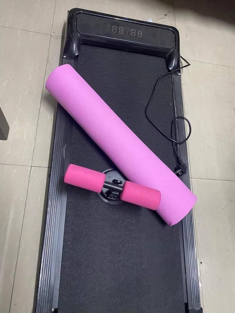 Treadmill,yoga matt sit up bench, Sports Equipment, Exercise & Fitness ...