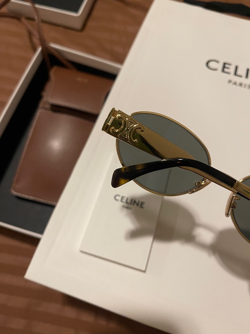 Triomphe Metal Celine Gold sunglasses, Women's Fashion, Watches ...