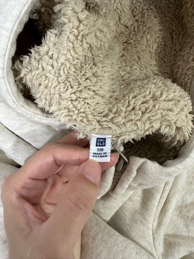 Uniqlo furry kids jacket, Babies & Kids, Babies & Kids Fashion on Carousell