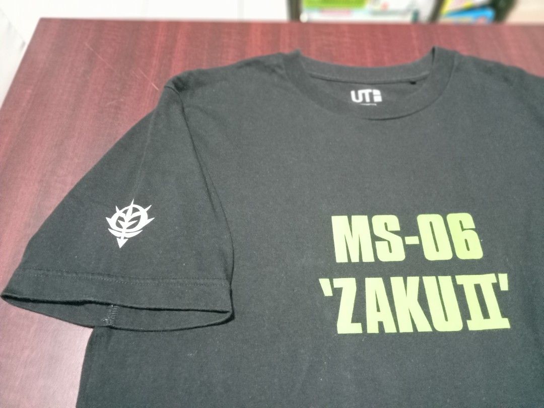UNIQLO X GUNDAM 40TH ANNIVERSARY GUNPLA - ZAKU - M, Hobbies & Toys ...