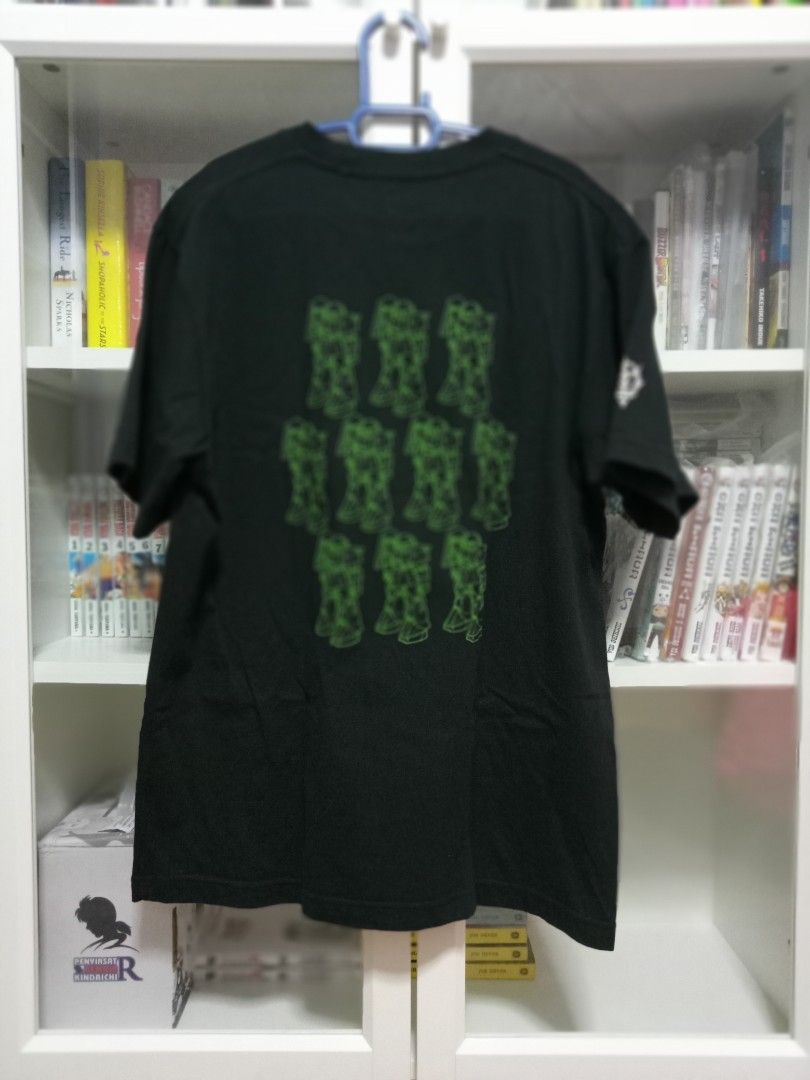 UNIQLO X GUNDAM 40TH ANNIVERSARY GUNPLA - ZAKU - M, Hobbies & Toys ...