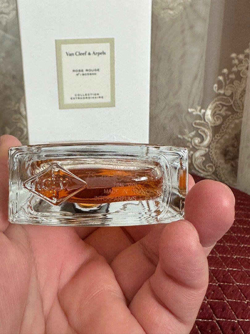 Van Cleef & Arpels Rose Rouge Perfume, Beauty & Personal Care ...