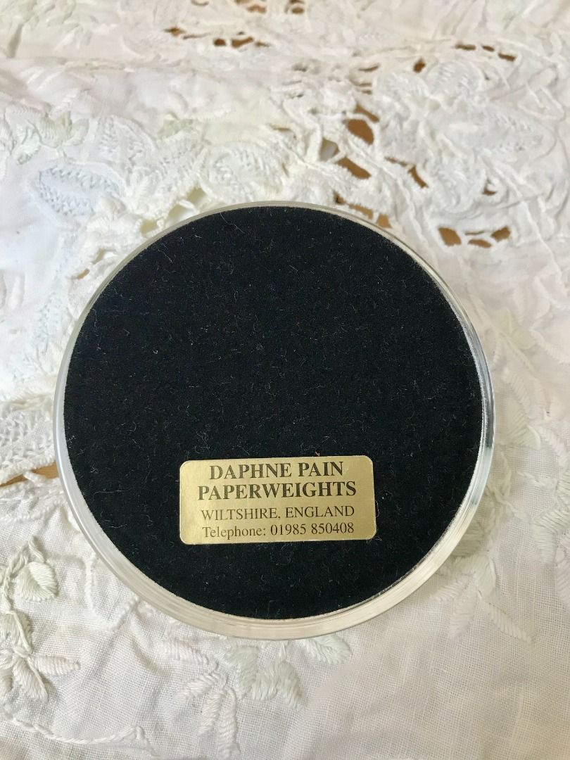 Vintage Genuine Daphne Pain Heavy Glass Paperweight "Nasturtium ...