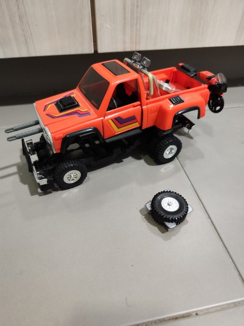 Vintage Kenner M.a.s.k Firecracker complete with figure and working ...