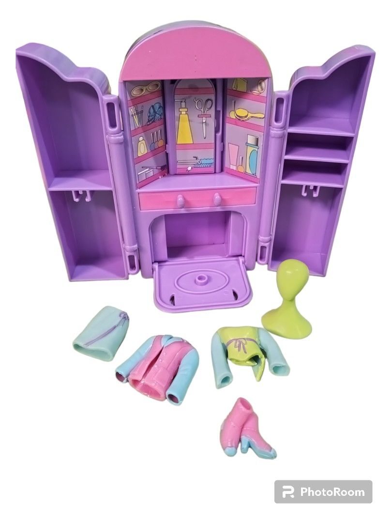 Vintage Polly pocket wardrobe, Hobbies & Toys, Toys & Games on Carousell