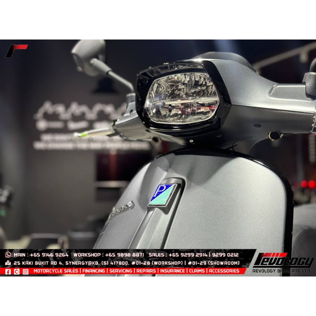 YEAR END PROMO ! FREE ORIGINAL VESPA BOX & RACK ! VESPA SPRINT READY ...