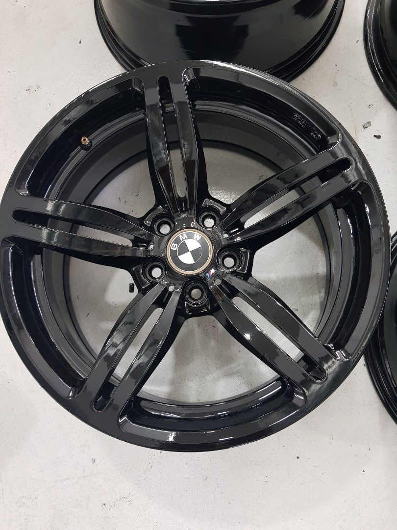 19" Original BMW M3 Rims In Staggered Fitment, Car Accessories, Tyres ...
