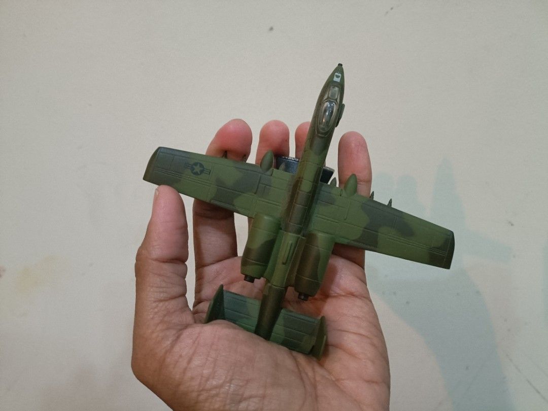 A-10 Thunderbolt Warthog Fighter Plane Die Cast, Hobbies & Toys, Toys ...
