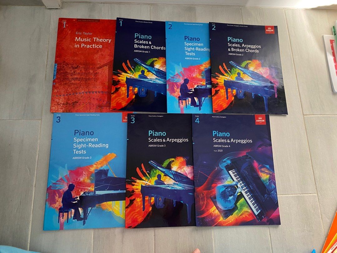 ABRSM piano / violin exam books, 興趣及遊戲, 書本 & 文具, 書本及雜誌 - 補充練習 - Carousell