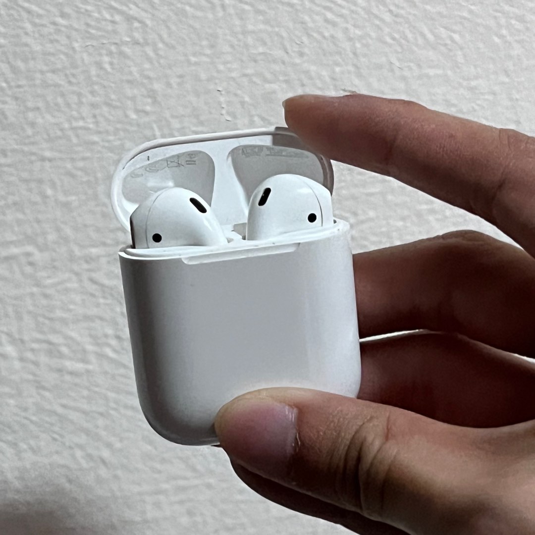 Apple AirPods Gen 2 | 100% Ori, Audio, Earphones on Carousell