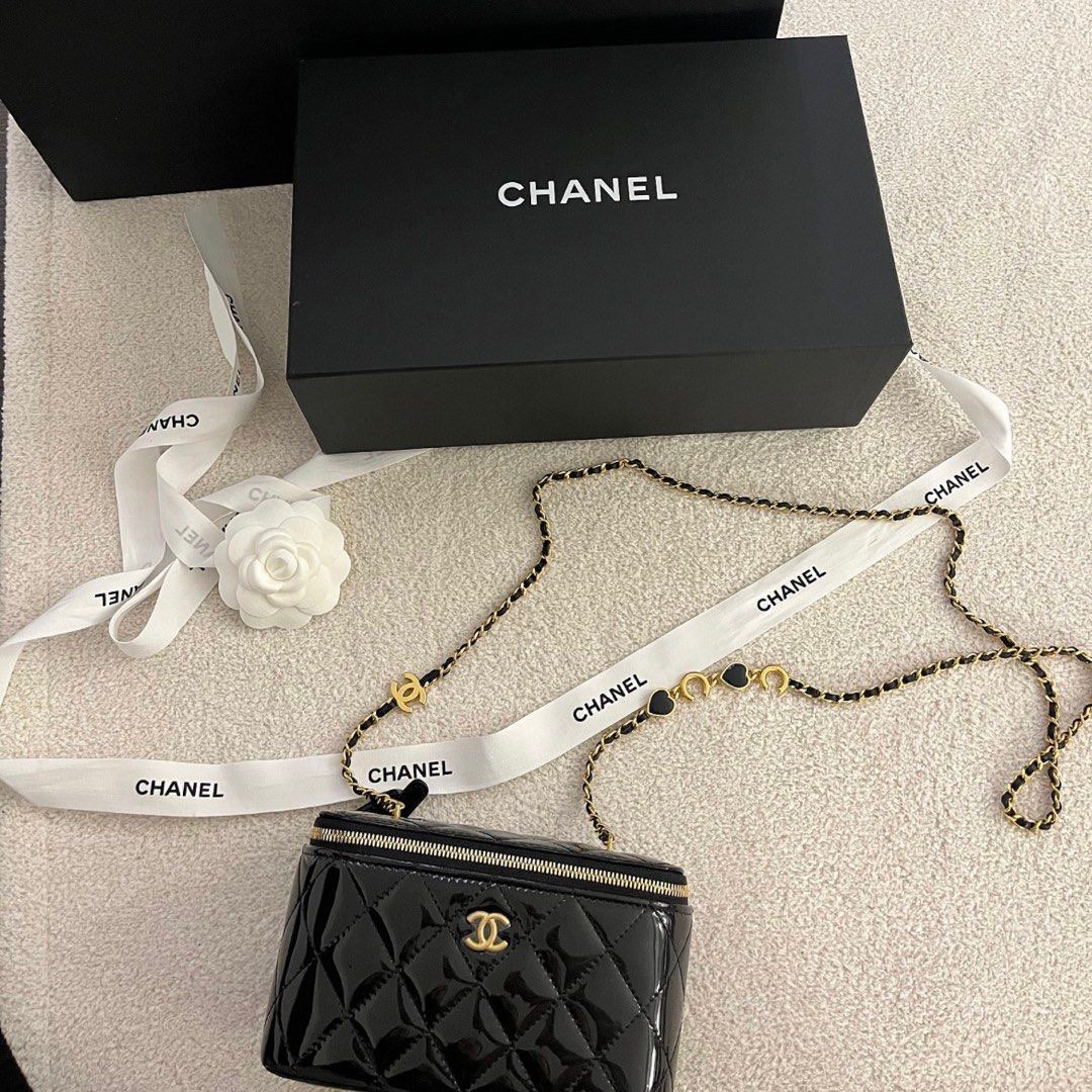 Authentic Chanel 22K Quilted Coco Mini Vanity Rectangular Black Patent ...