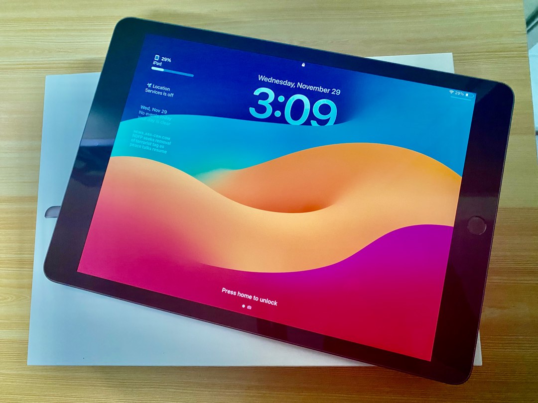 Authentic iPad 8th Gen (A12 Bionic chip, Hexa-core 64-bit CPU), 32Gb ...